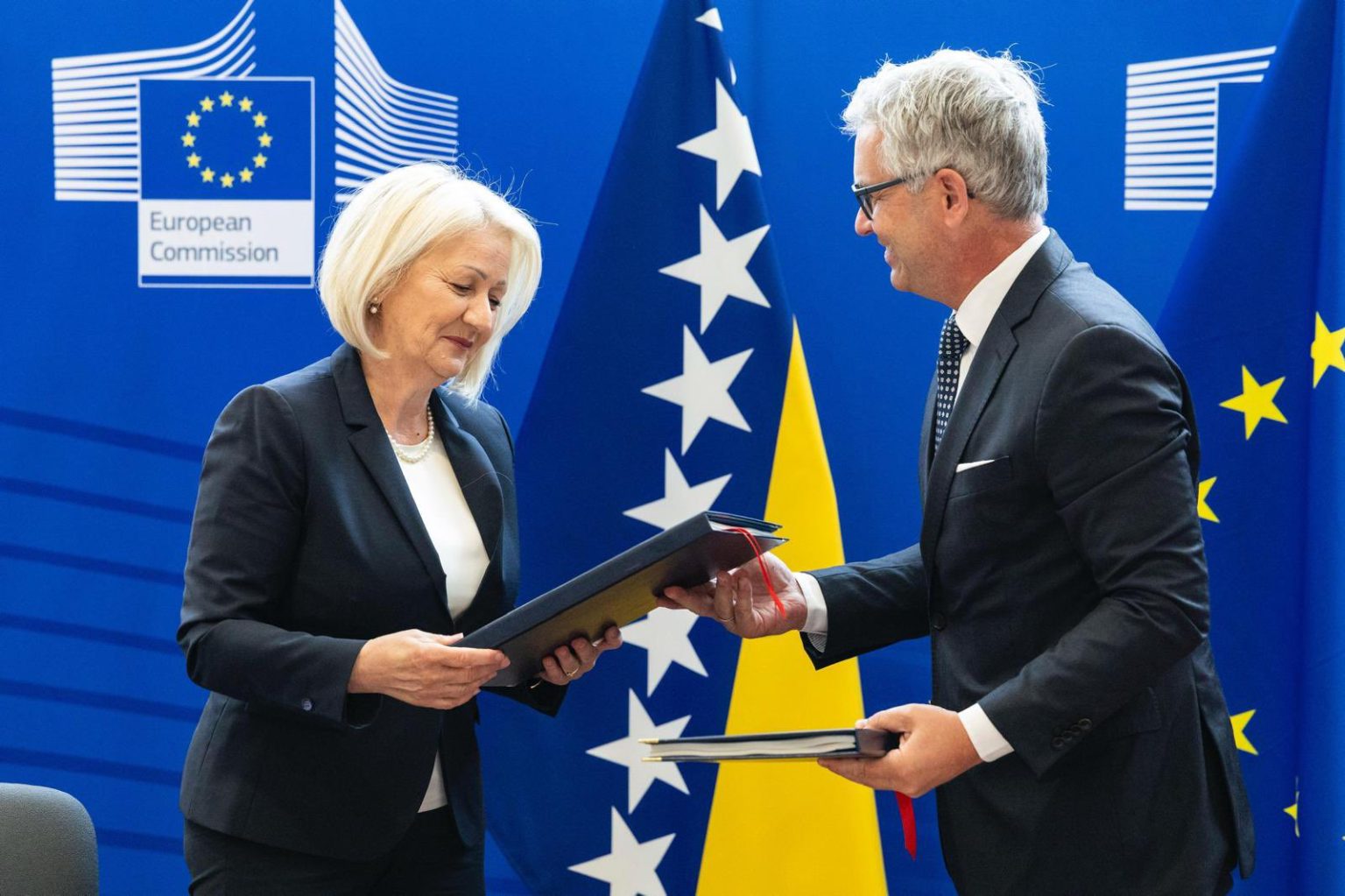 Bosnia and Herzegovina Signs Agreement with the EU - FactRefuge
